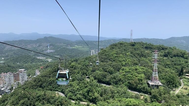 Maokong Gondola Ultimate Guide: How to Ride Taipei’s Scenic Cable Car ...